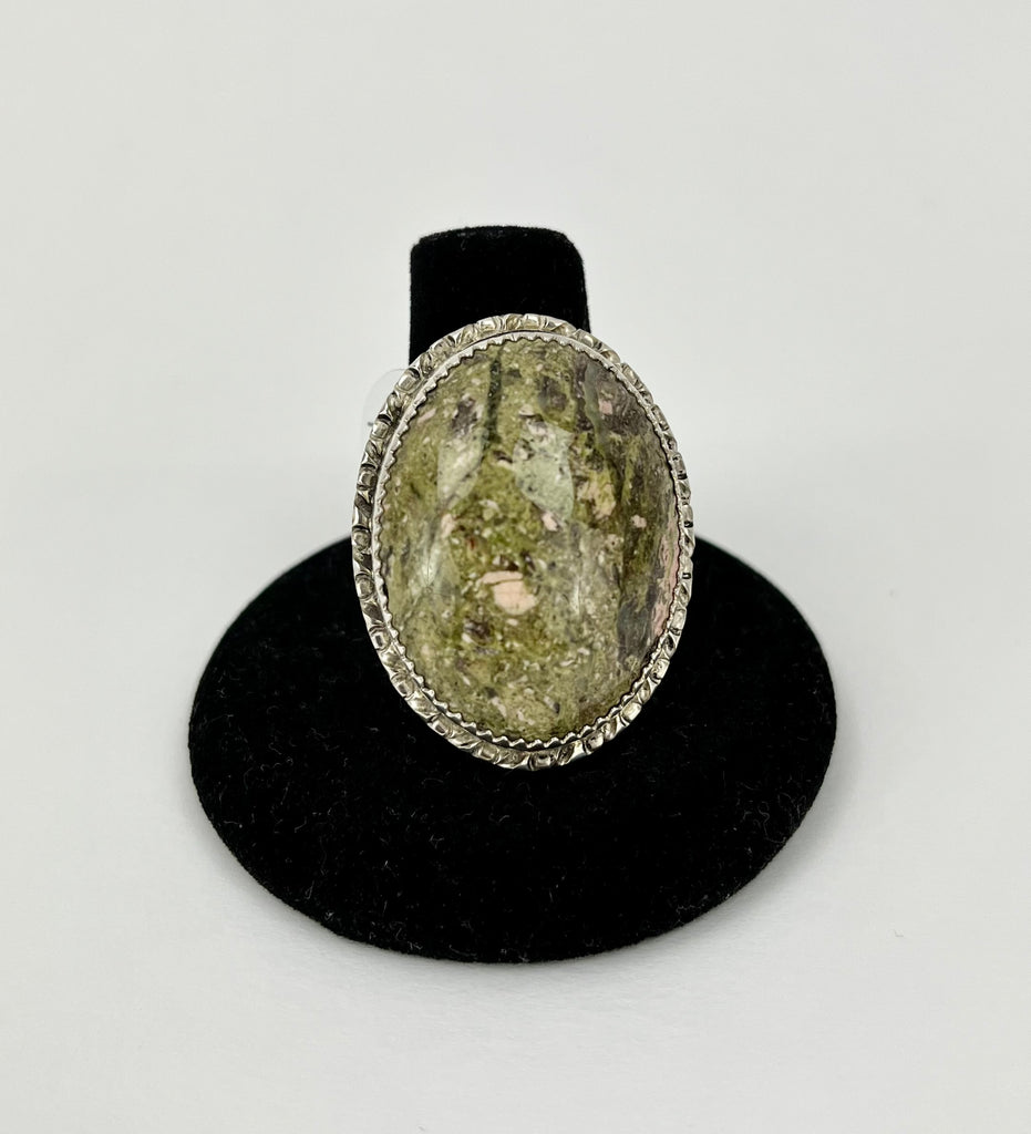 Hammered Bezel Ring by Ben Riggs – Museum of Northern Arizona Shop